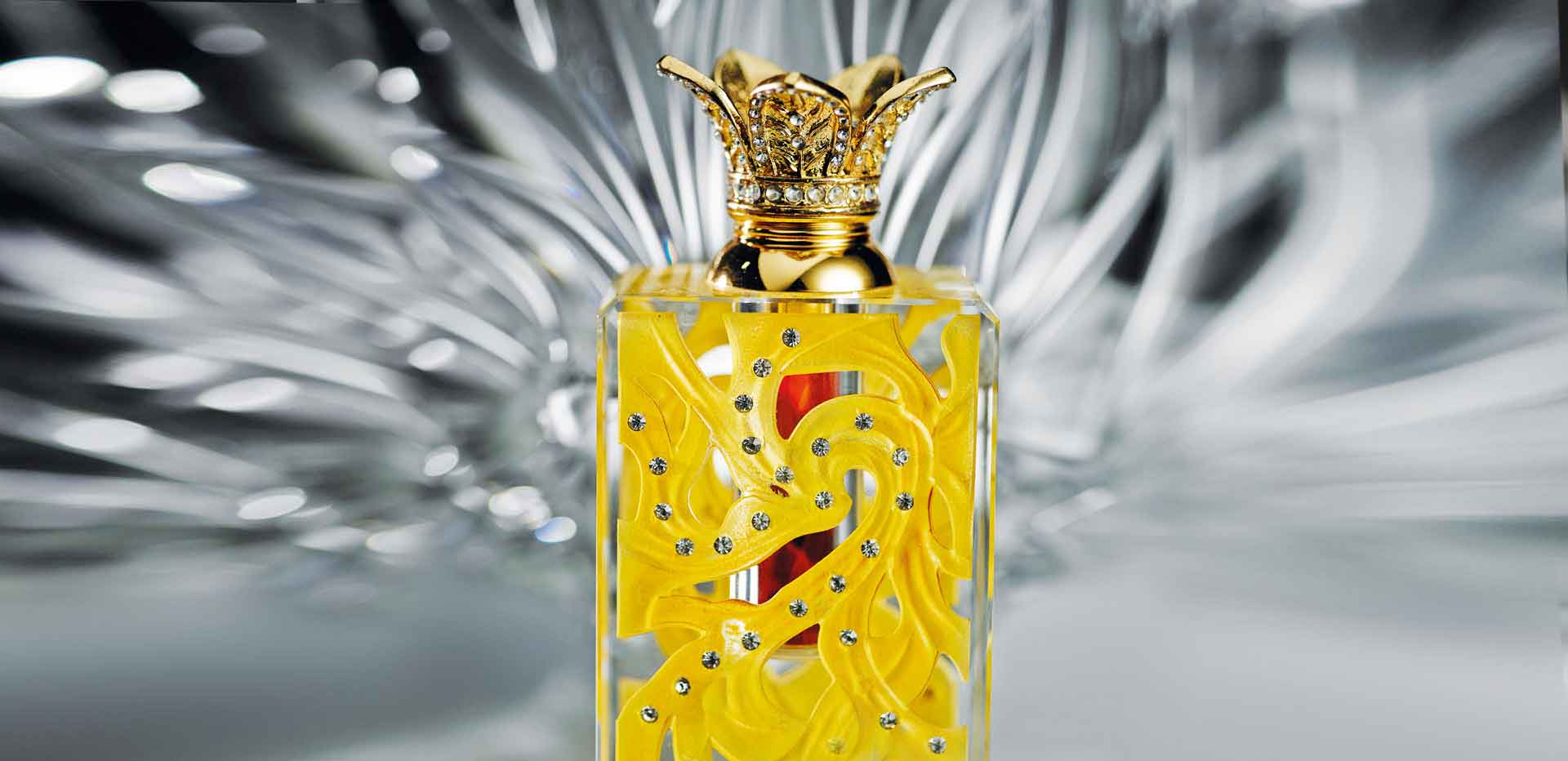 Surrati Perfumes | From its abode in the heart of Mecca, Surrati ...